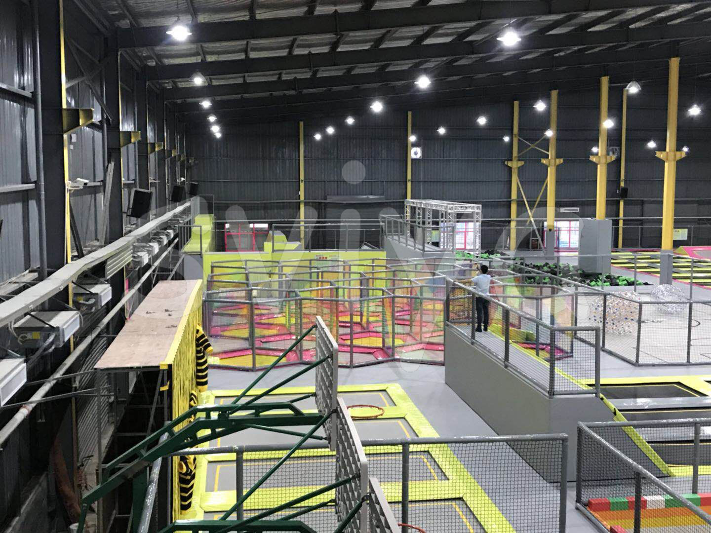 Maze Trampoline,Park-our,Soccer,Spider Man,Foam Pit,Basketball And ...