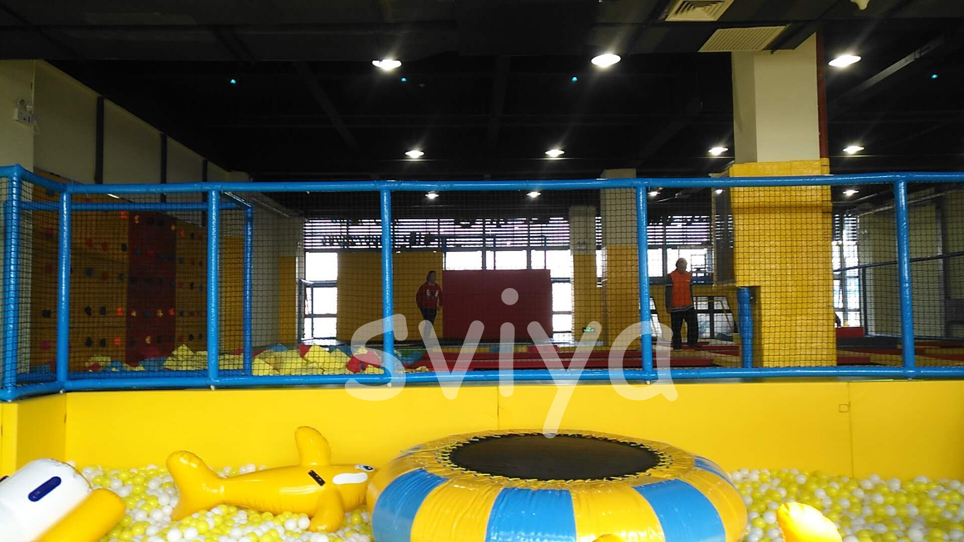 Customized Different Size CE Certificated High Jump Trampoline With ...